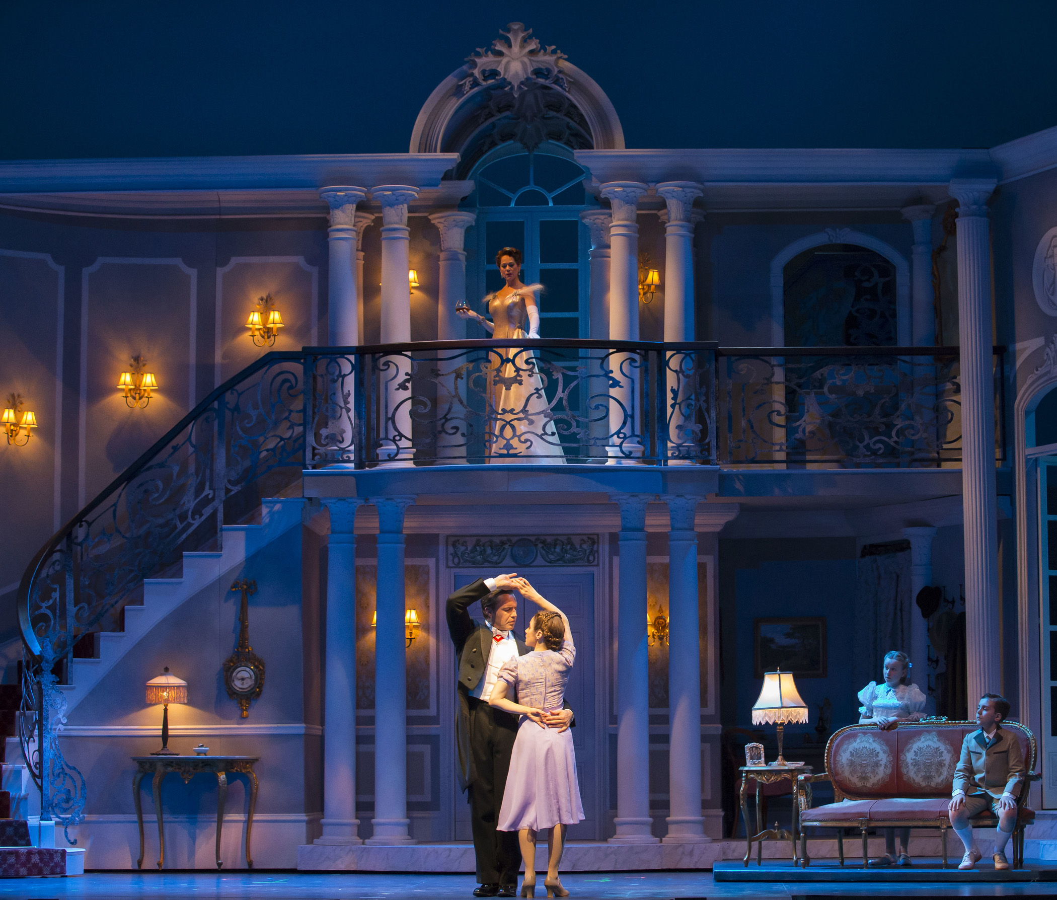 Opera Review: Lyric’s “The Sound Of Music” | BTSCELEBS