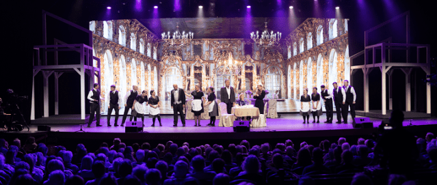 Review: Chonda Pierce and John Schneider’s “The Confession Musical ...